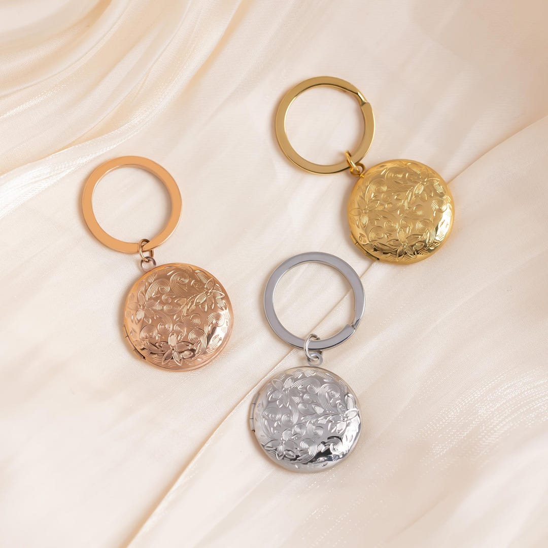 Custom Keychain With Photo, Photo Locket Keychain, Engraving Keychain ...