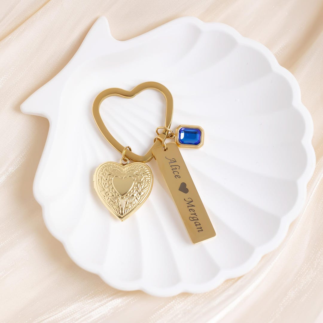 Custom Heart Locket Keychain With Photo, Photo Locket Keychain, Locket ...