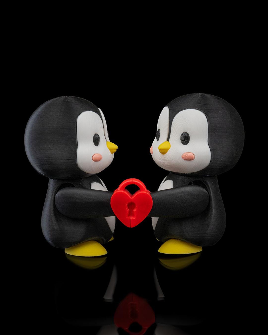 Penguin Couple Valentine Love - the Perfect Gift for Your Significant ...
