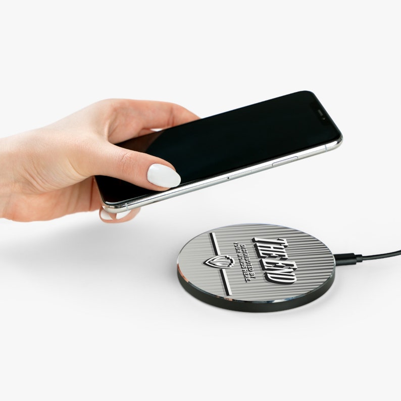Wireless Charger MOVIE NIGHT the End - Etsy