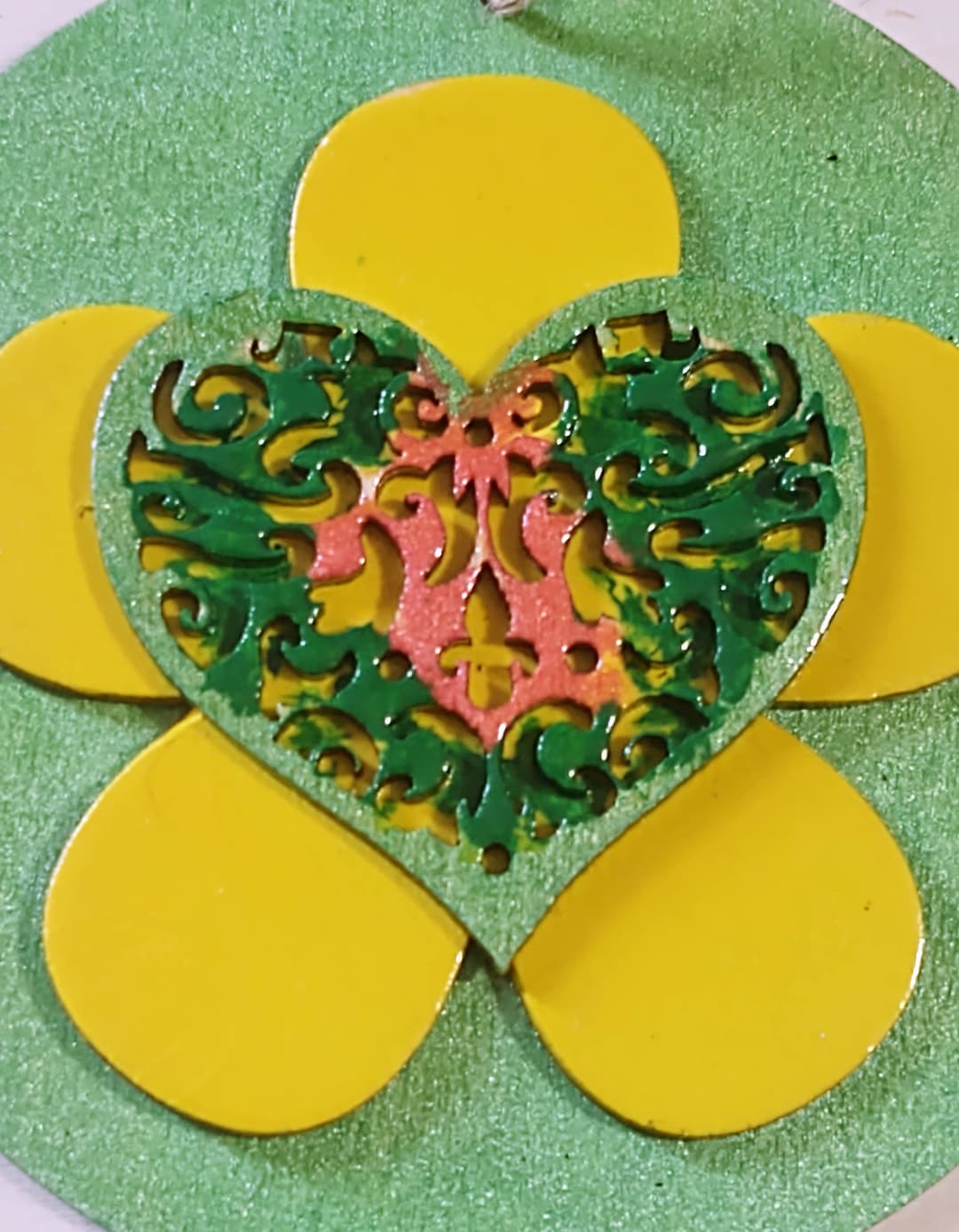 Handmade Intricate Heart Green, Yellow Flower on Green Round Background ...