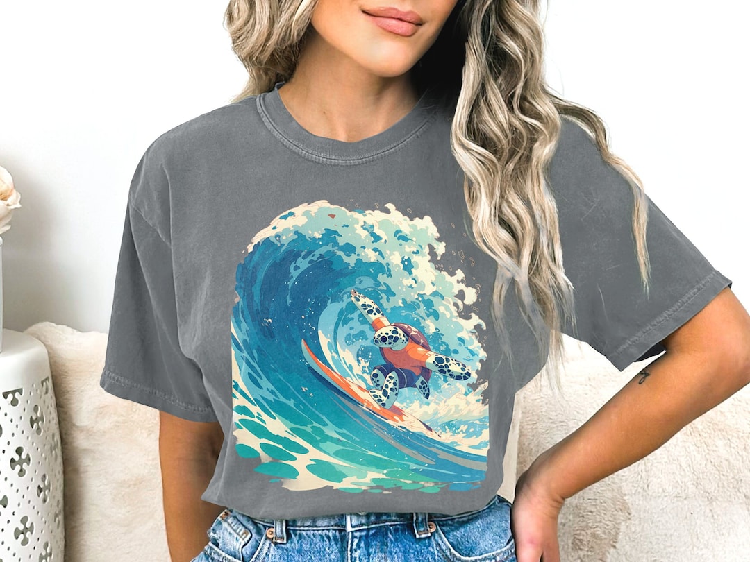 Surfing Sea Turtle Graphic T-shirt, Beach Theme Ocean Animal Tee ...