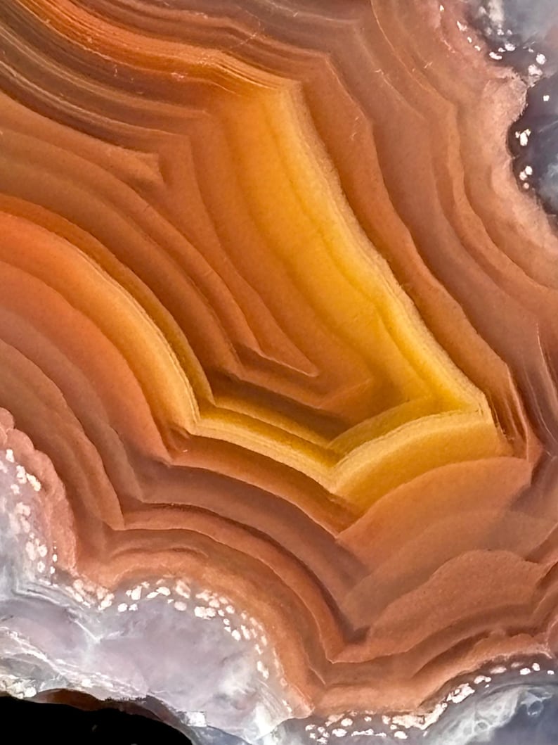 Banded El Sueco Agate Specimen, Golden Colors, Chihuahua Mexico, 50mm ...