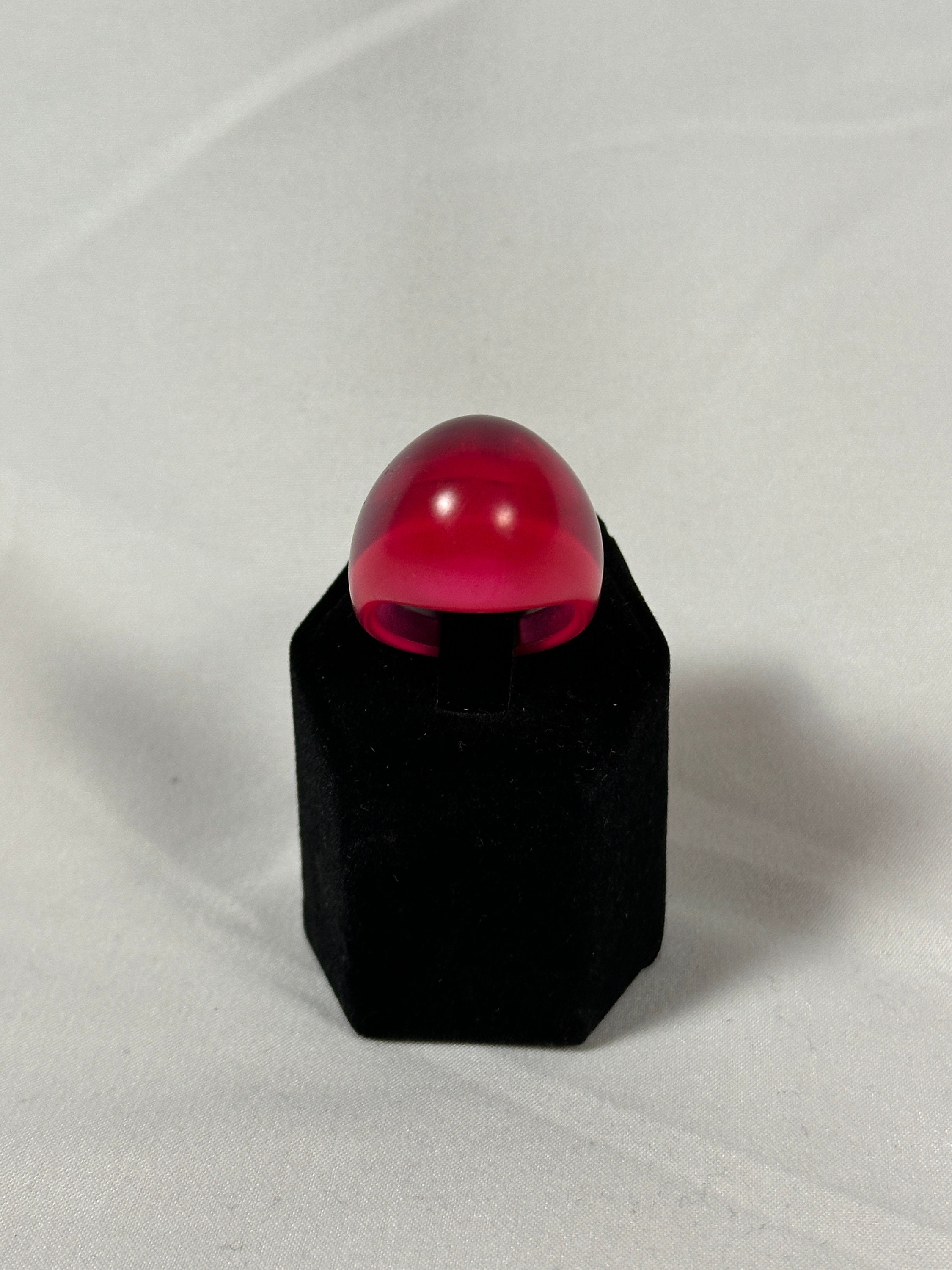 Vintage Red Lucite Gumball Ring - Etsy