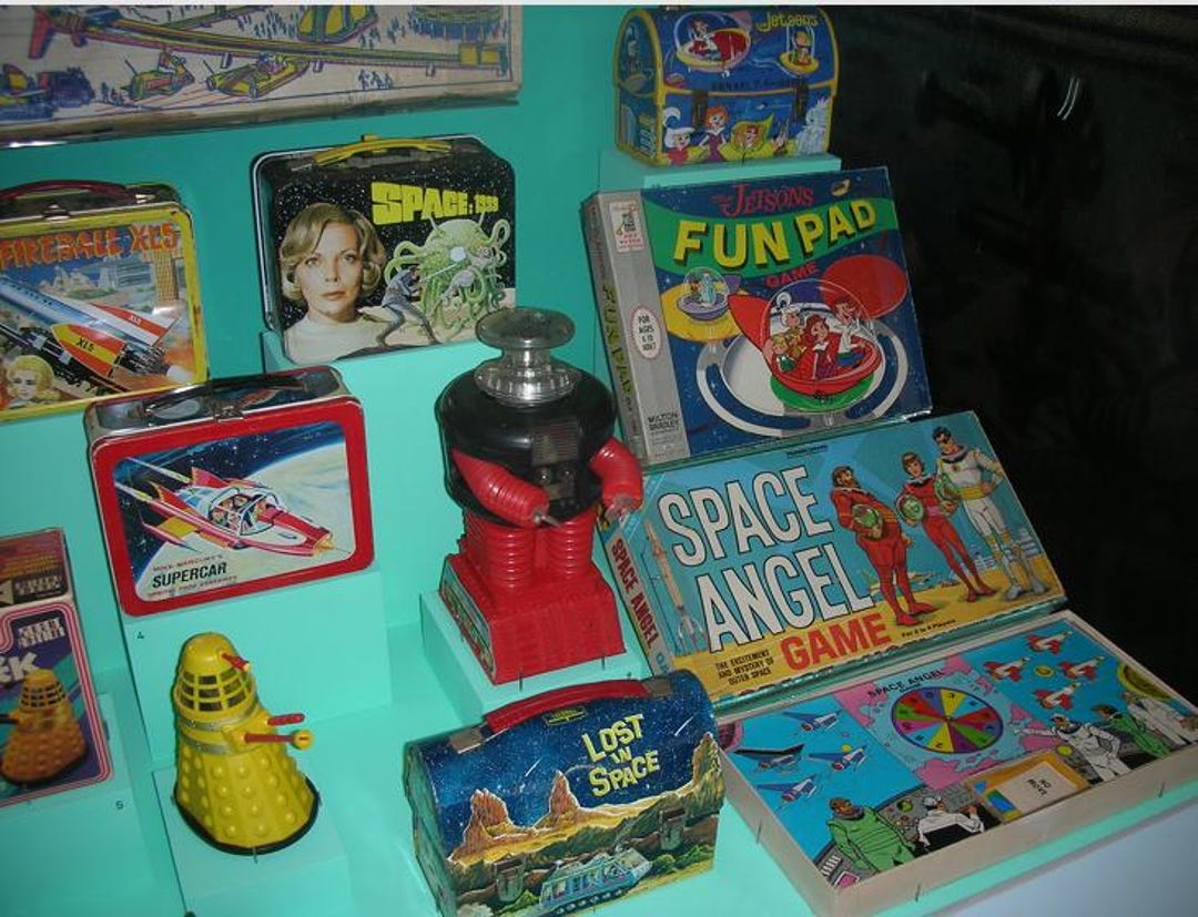 Space Age Tin Toy Robot Collectors 1950s 1960s 1970s Japanese Catalog ...