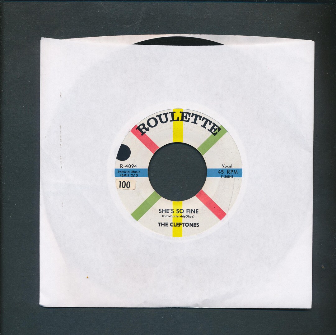 The CLEFTONES 45 Rpm Record- She's so Fine 1958 Doo Wop Rocker- VG+ - Etsy