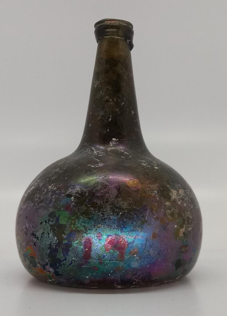 Old Onion Bottle 17th Century Iridescence Dutch Excavation Voc Antique ...