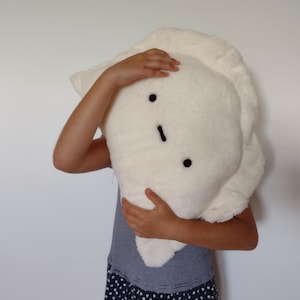 Large Dumpling Squishy Cushion, Hug Me Plush Dim Sum Soft Toy ...