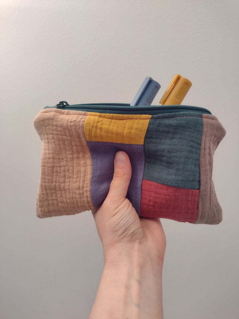 Scrappy Linen Zipper Bag Organizer, Large Patchwork Purse With Zip for Travel Essentials, Zero ...