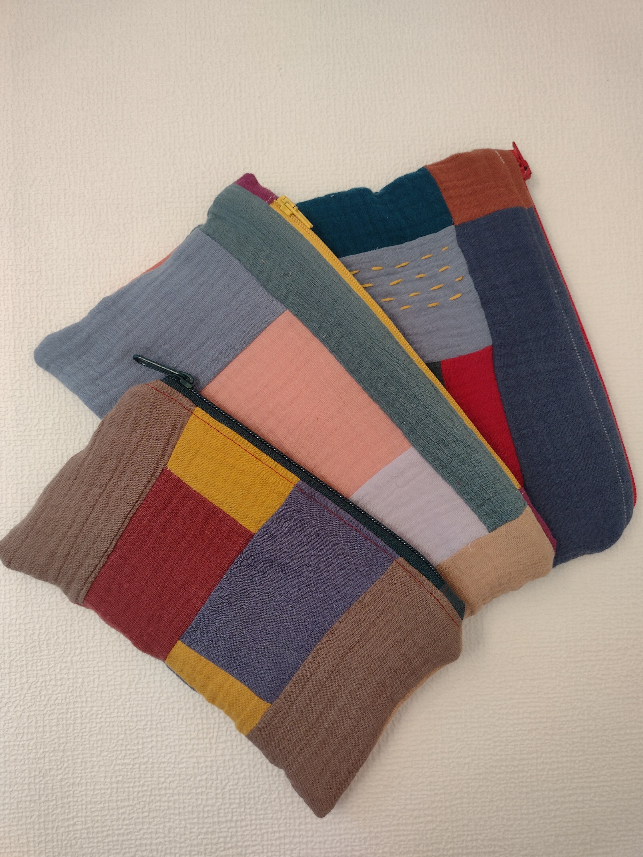 Scrappy Linen Zipper Bag Organizer, Large Patchwork Purse With Zip for ...