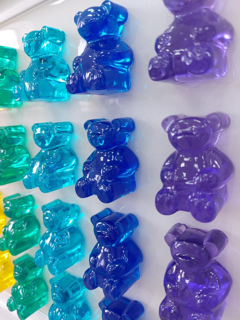 Bright Rainbow Gummy Bear Pop Art 3D Resin Sculpture Wall Hanging Wall ...