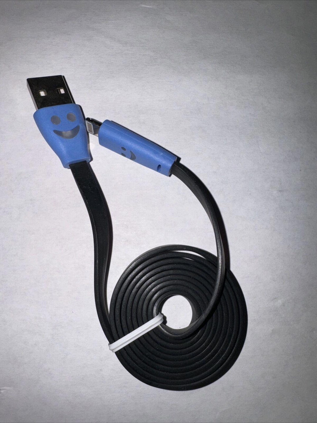 Light up Smiley Face Lighting Charging Cable black - Etsy