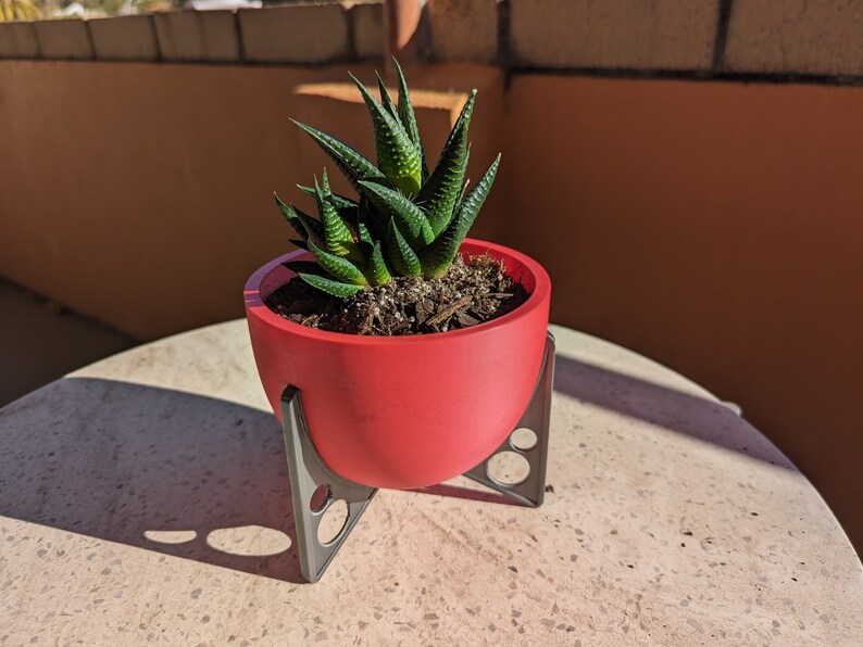 Fallout Series Inspired 3d-printed Atomic Plant Pot - Etsy Australia
