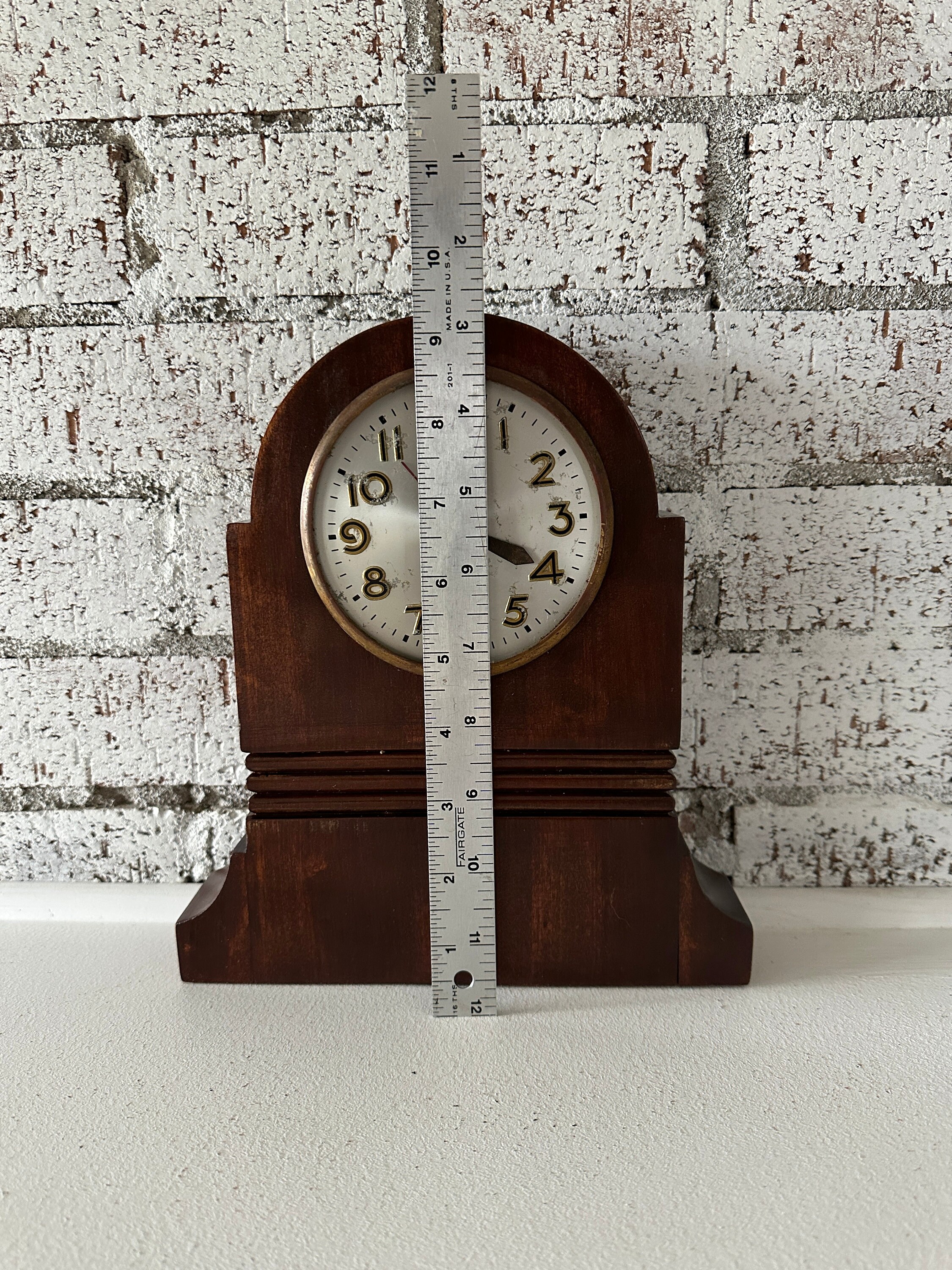 Vintage Sessions Art Deco Style Mantle Clock in Refinished Wood Case ...