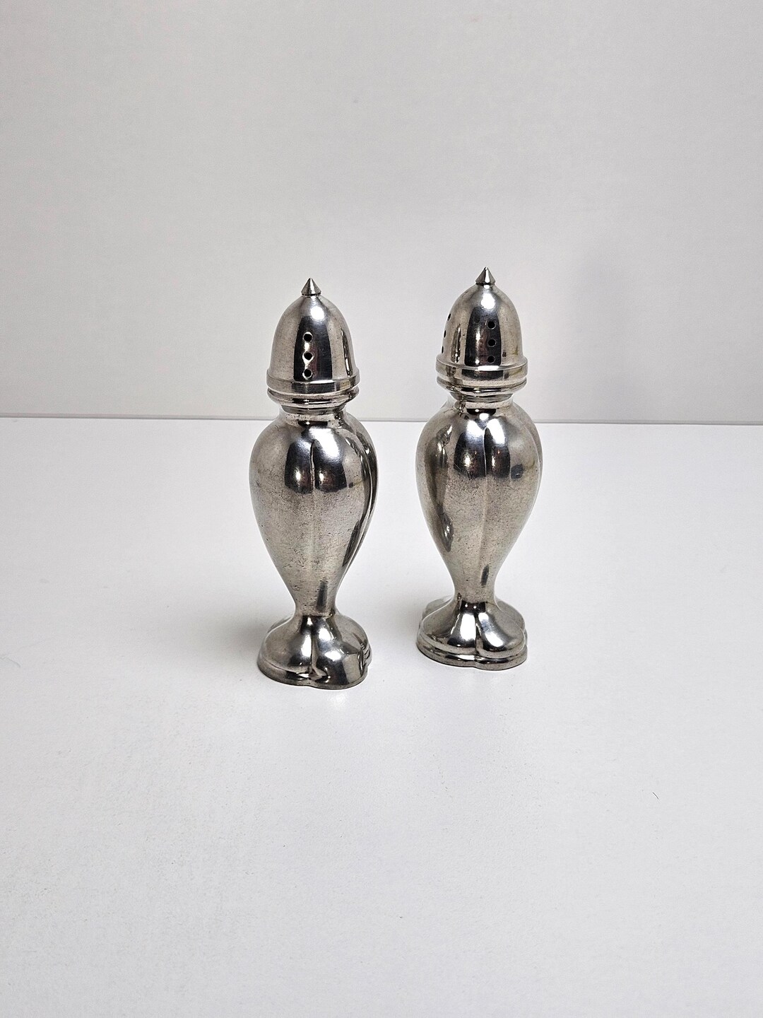 Vintage Connecticut House Pewter Salt & Pepper Shakers With Stoppers ...