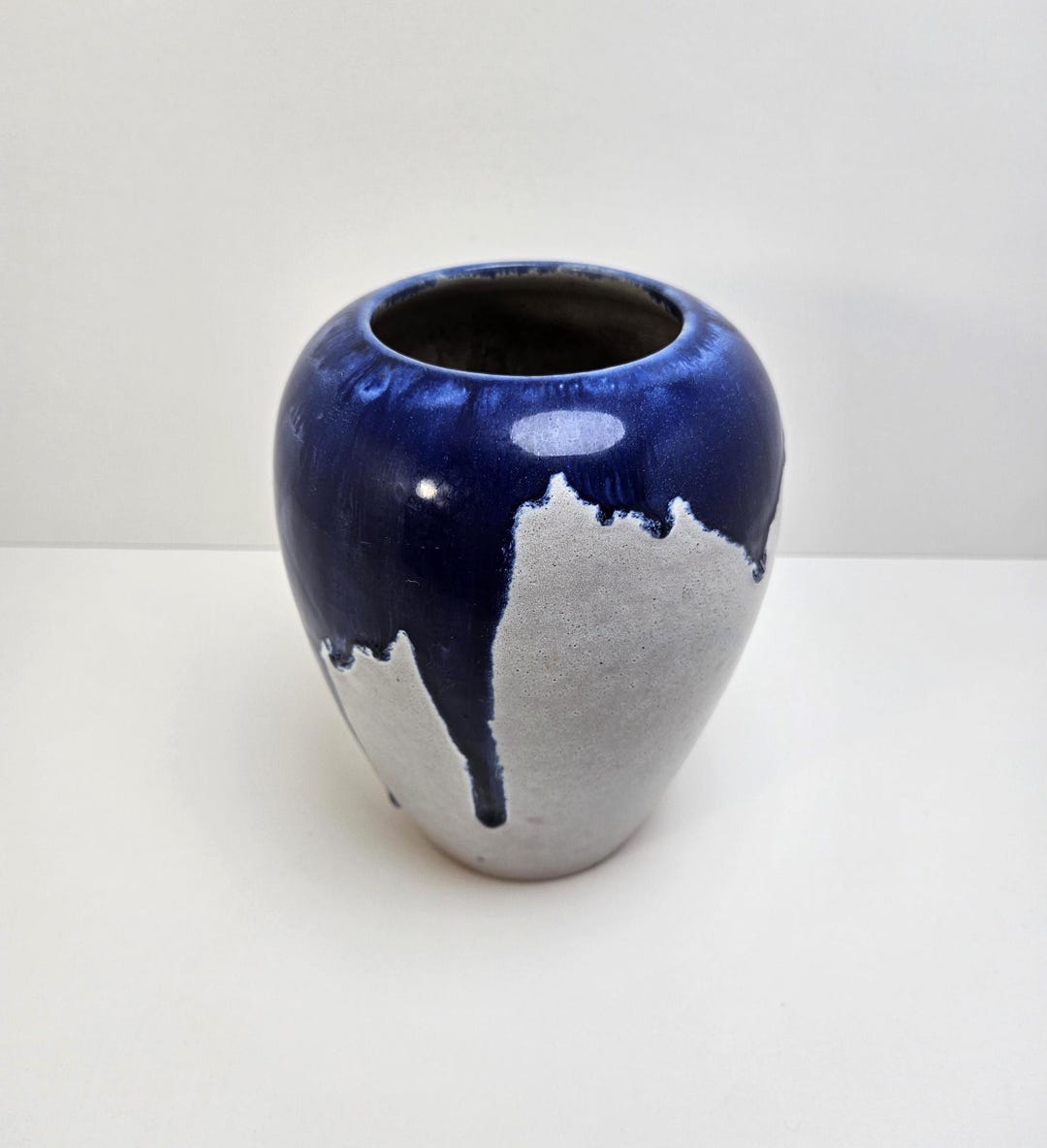 Antique Paul Revere Pottery Company P.R.P. 12-26 White Blue Drip ...