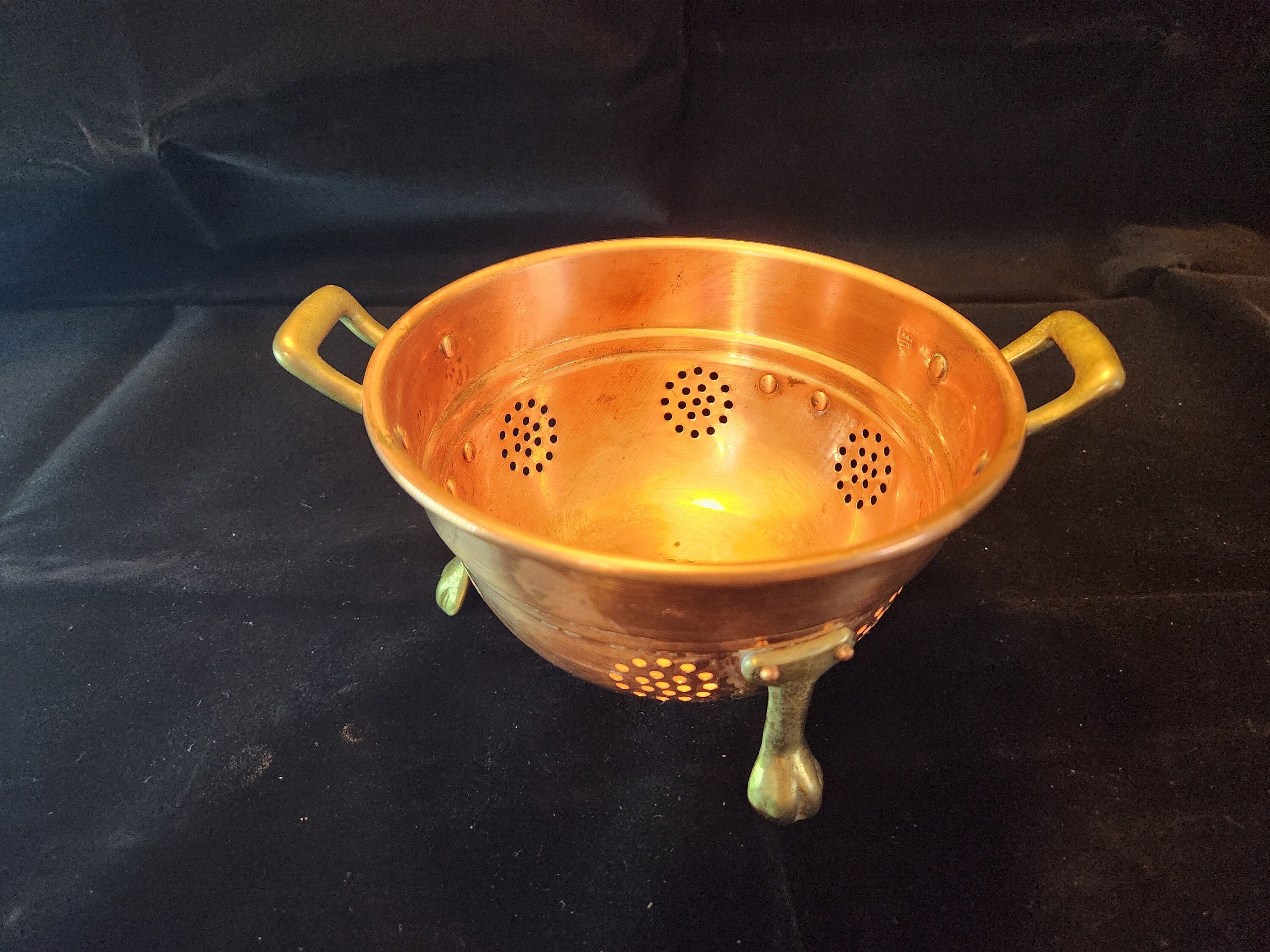 Vintage Solid Copper Berry Colander With Brass Handles and Legs - Etsy