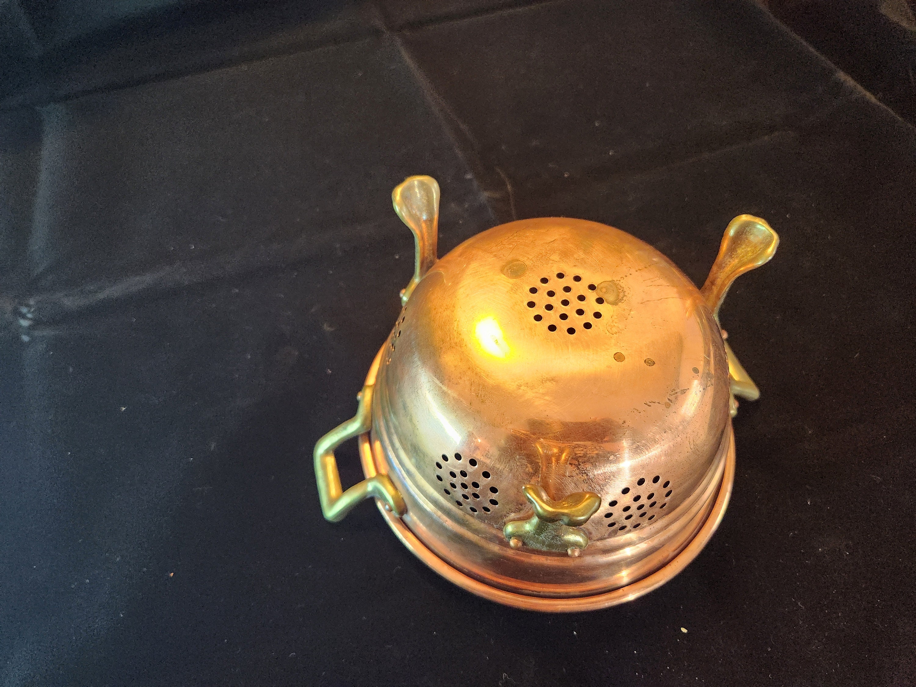 Vintage Solid Copper Berry Colander With Brass Handles and Legs - Etsy
