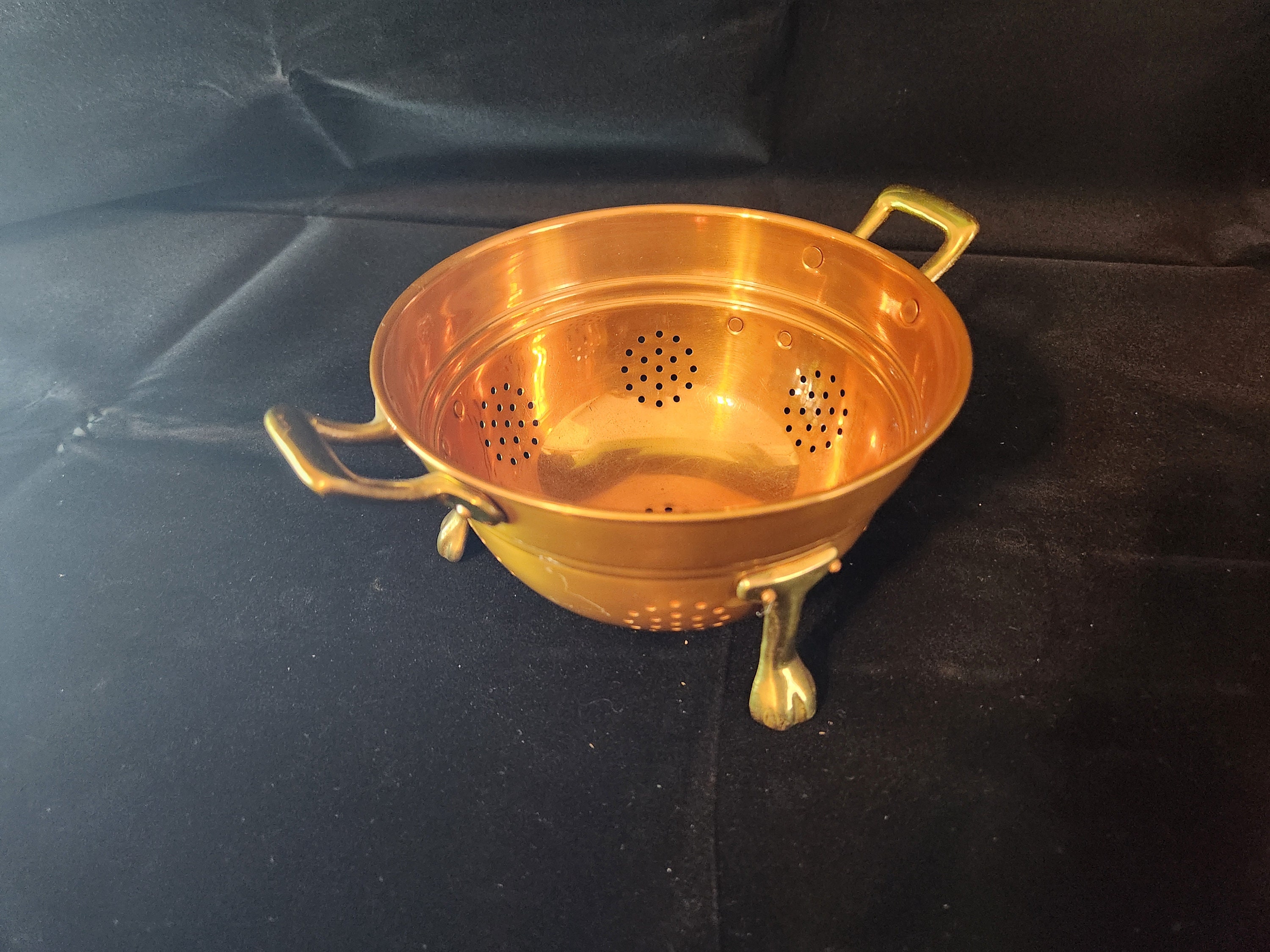 Vintage Solid Copper Berry Colander With Brass Handles and Legs - Etsy