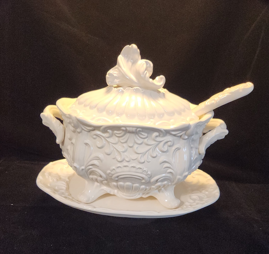 Vintage White Ornate Provincial Soup Tureen With Ladle and Underplate by Napco-lefton - Etsy