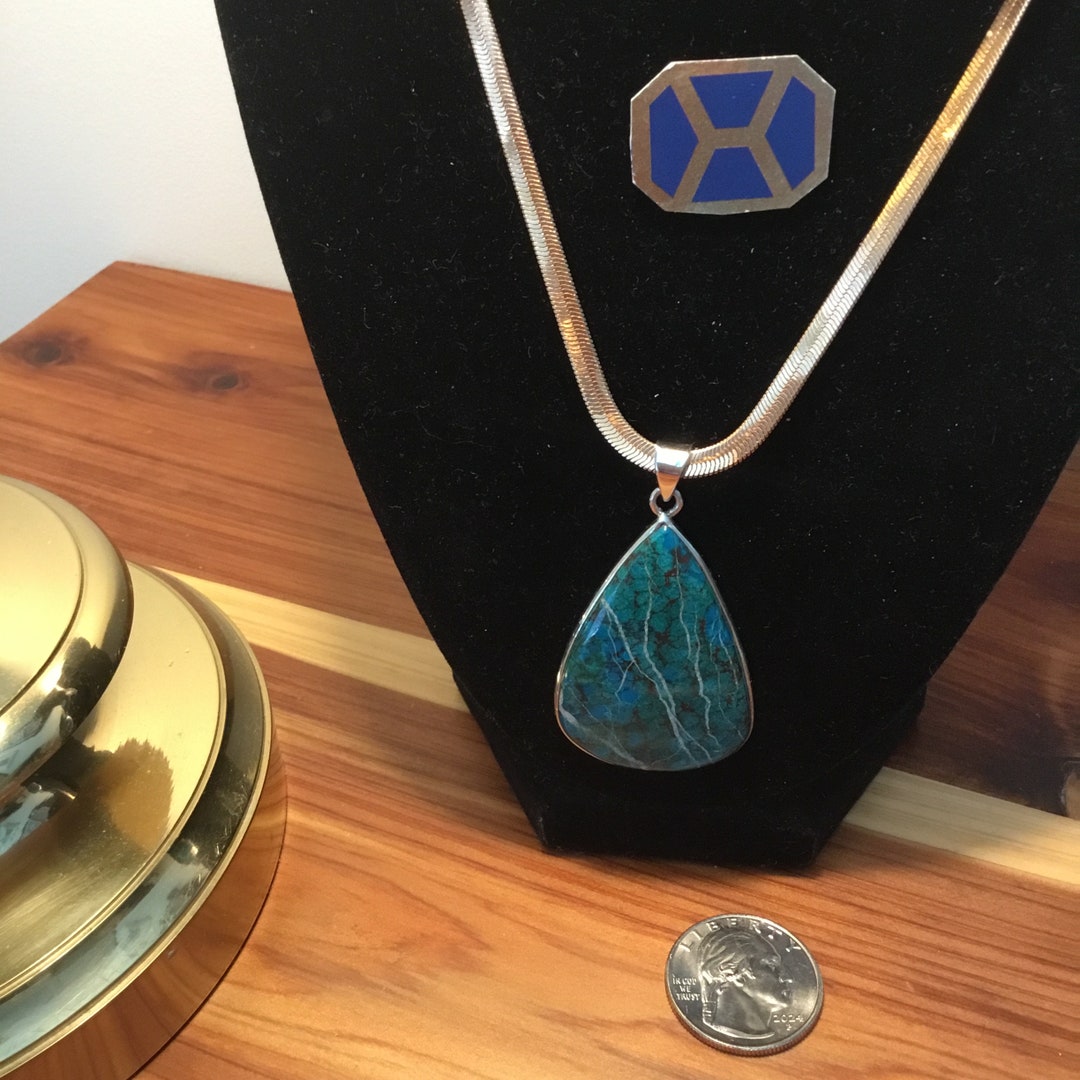 Beautiful Parrot Wing Jasper Pendant - Etsy