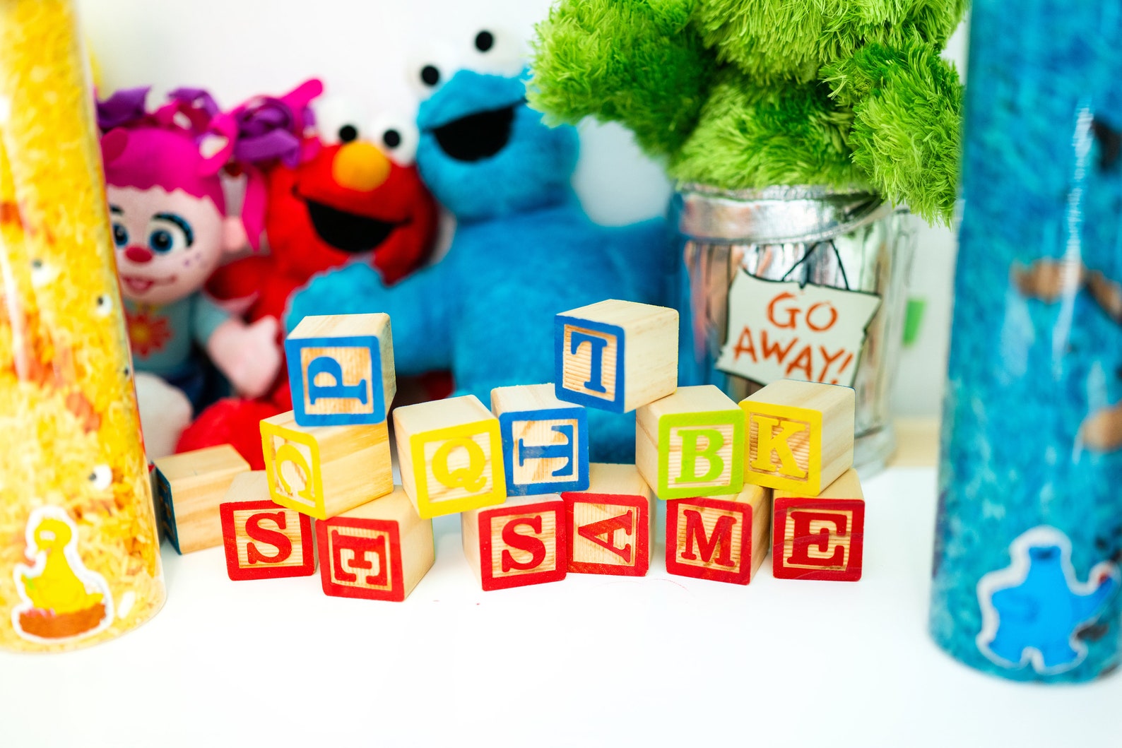 Sensory Bottle Shakers Sesame Street Full Character Set of 5 I Spy ...