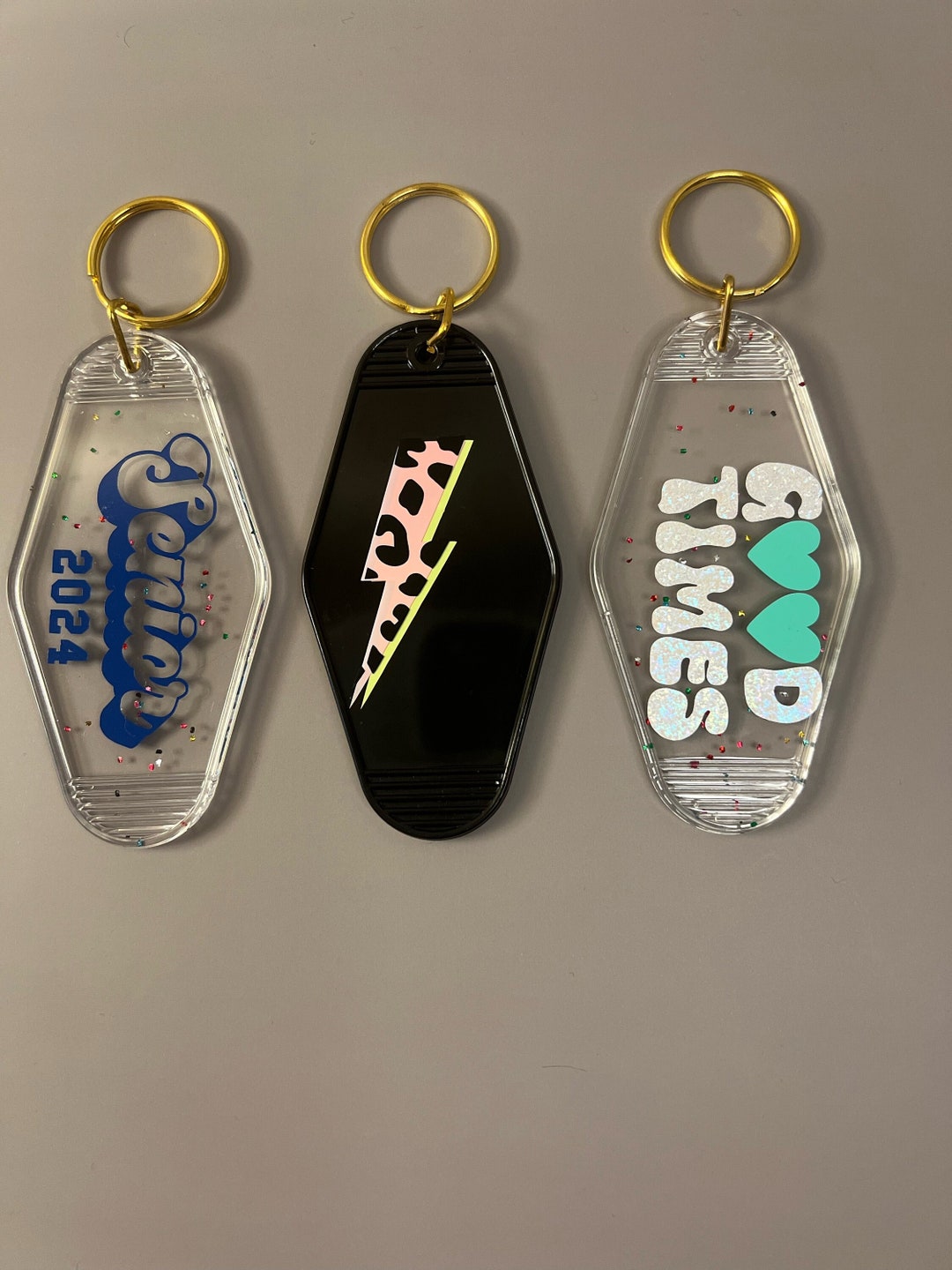 Motel Style Keychains| Senior 2024| Lightening Bolt| Good Times - Etsy