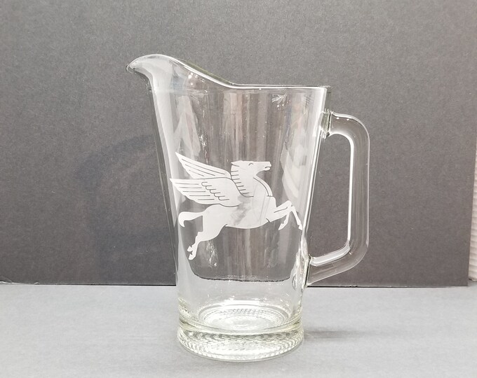 Vintage Mobil Gas Pegasus Etched Large Beer Pitcher Perfect for His Man ...
