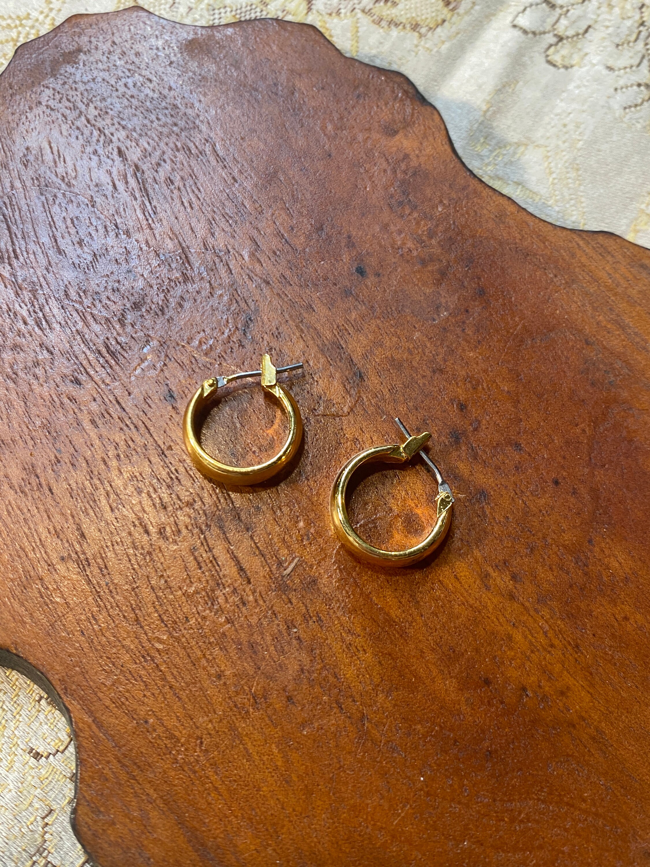 Vintage Givenchy Gold English Lock Hoop Earrings - Etsy
