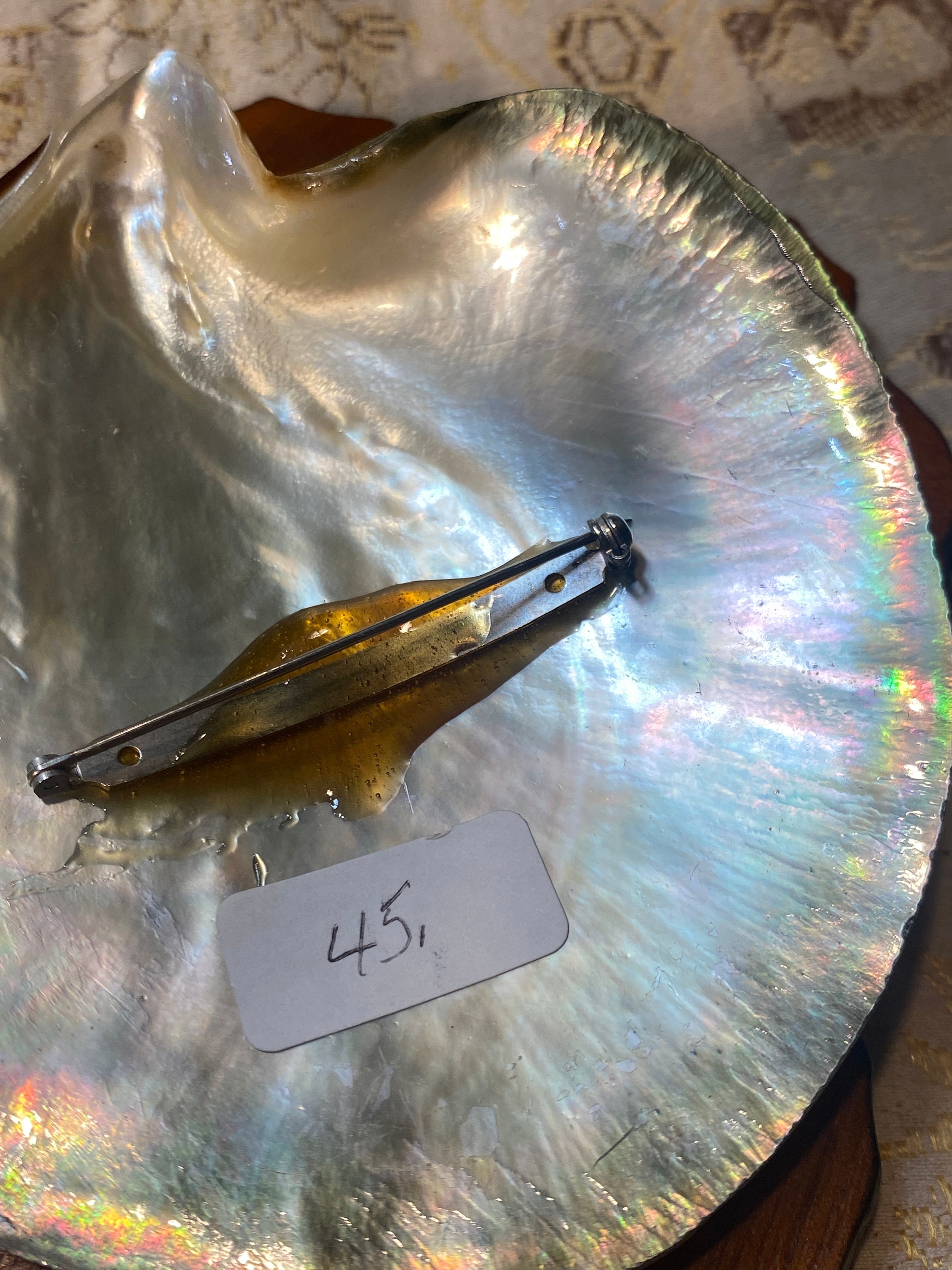 Vintage Mother of Pearl Shell Brooch - Etsy
