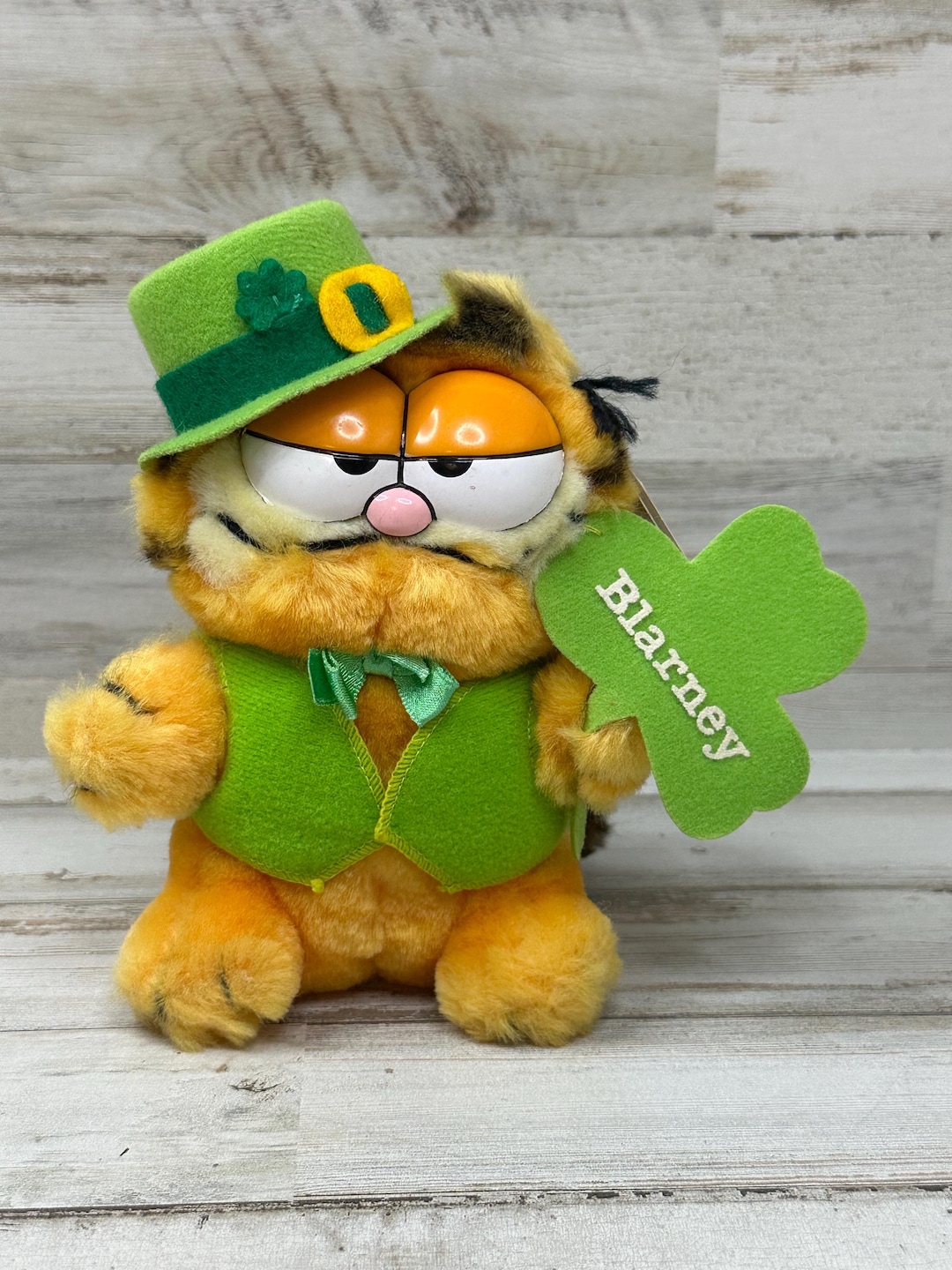 Garfield Plush 1978 St. Patricks 3 Leaf Clover Jim Davis Dakin Blarney ...
