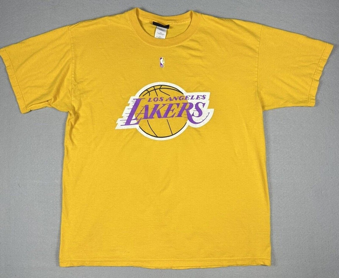 Vintage 1990s Los Angeles Lakers Logo NBA Tagged Mens T-shirt Yellow ...