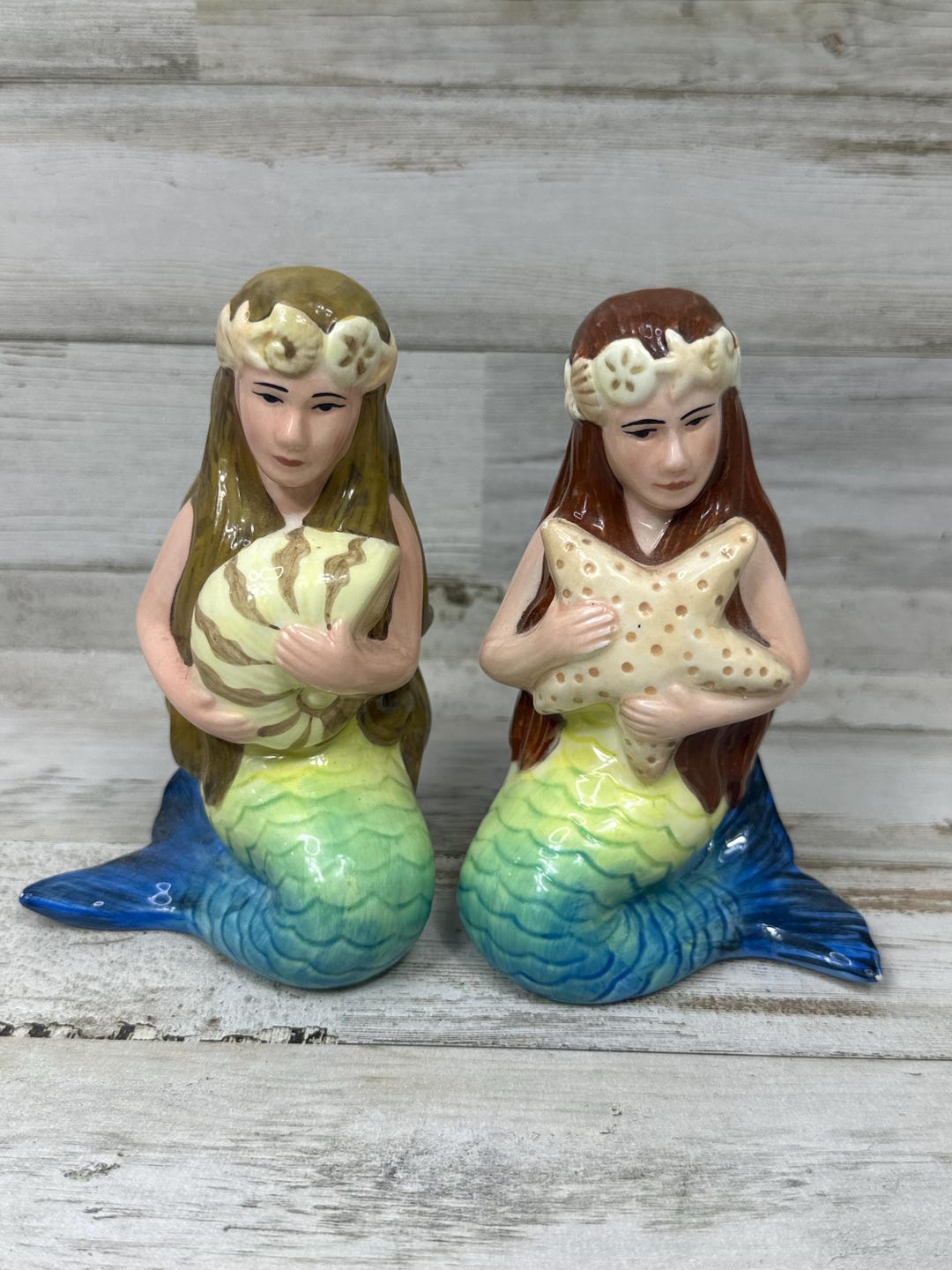 Mermaid Holding Shells Salt and Pepper Shakers CIC Brand Beach Colorful ...