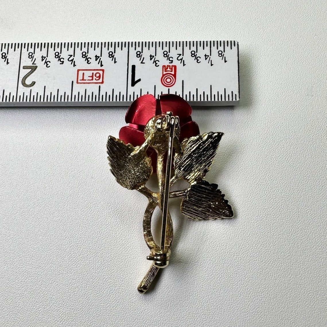 Red Rose Brooch With Gold Tone Stem and Leaves Romantic Flower Pin - Etsy