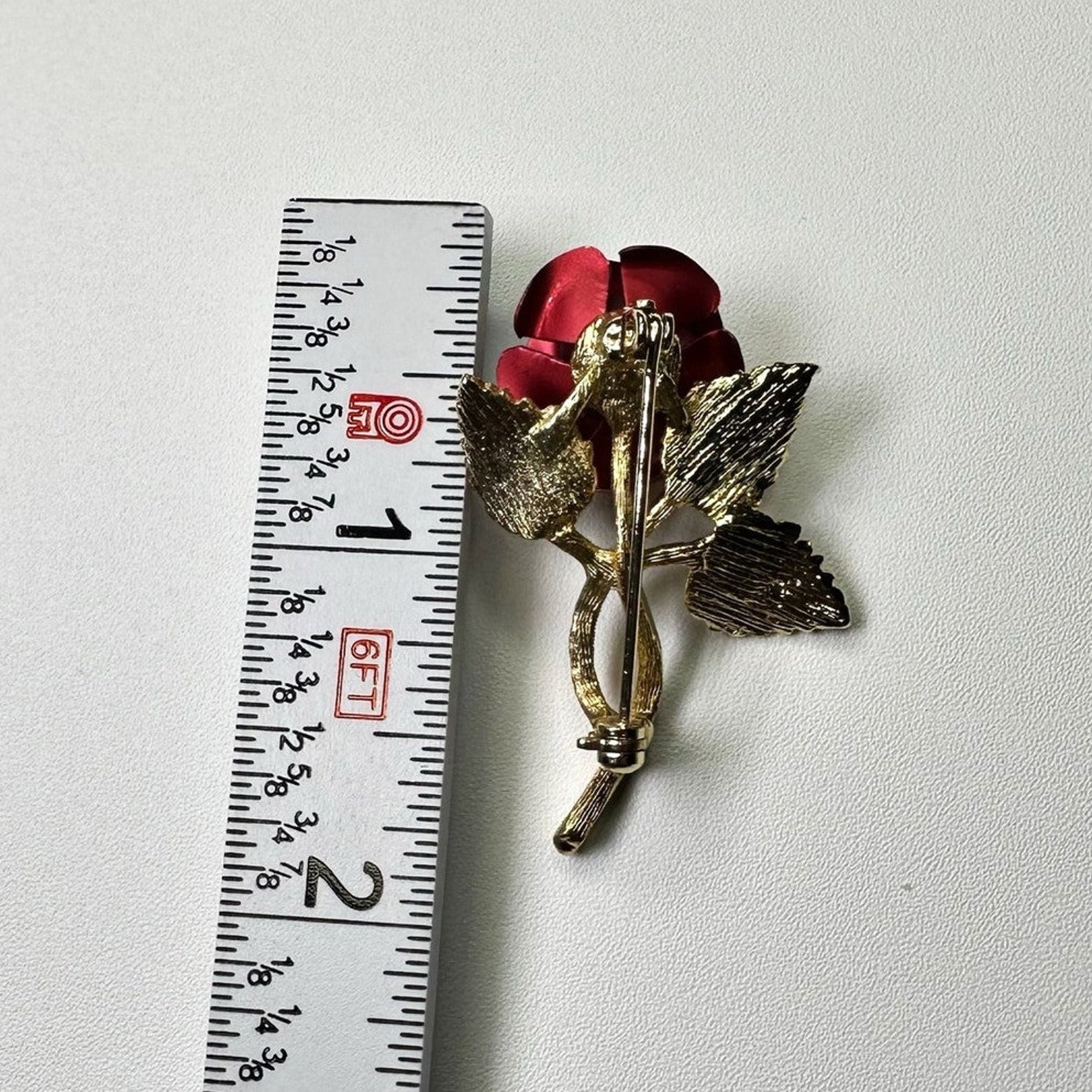 Red Rose Brooch With Gold Tone Stem and Leaves Romantic Flower Pin - Etsy