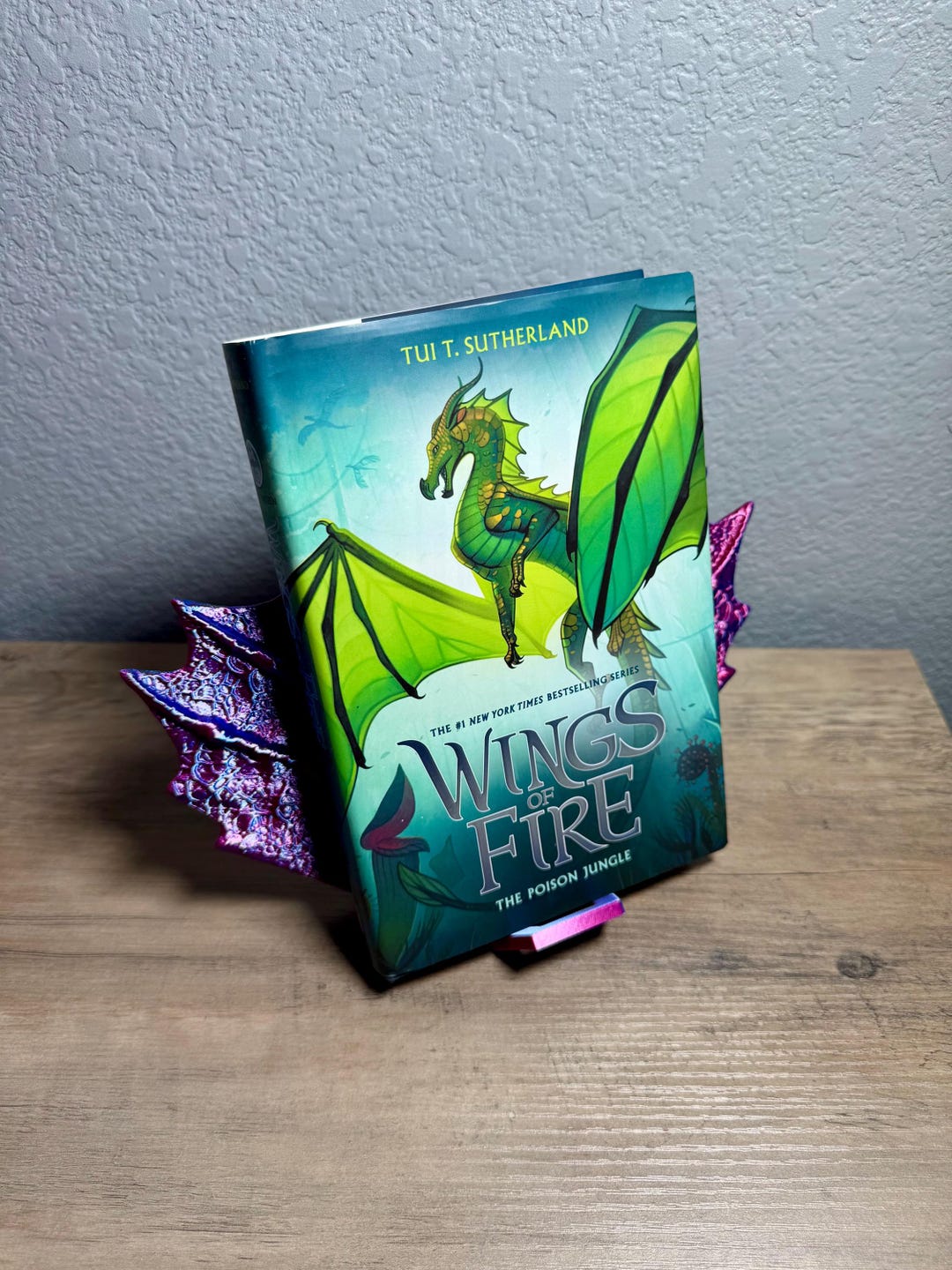 Dragon Wing Book Display Stand - Etsy