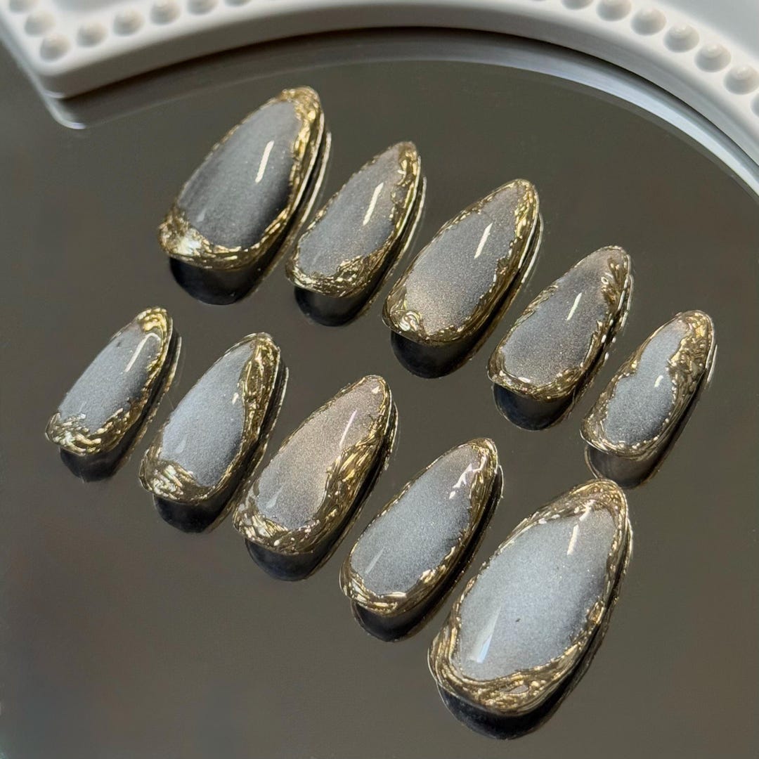 Magic Mirror Nails | Cat Eye Nails | Oyster Shell Nails | Press-on ...