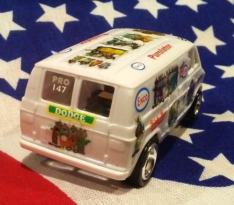 The Banana Splits Custom Decaled Dodge Tradesman Van New / Hanna ...