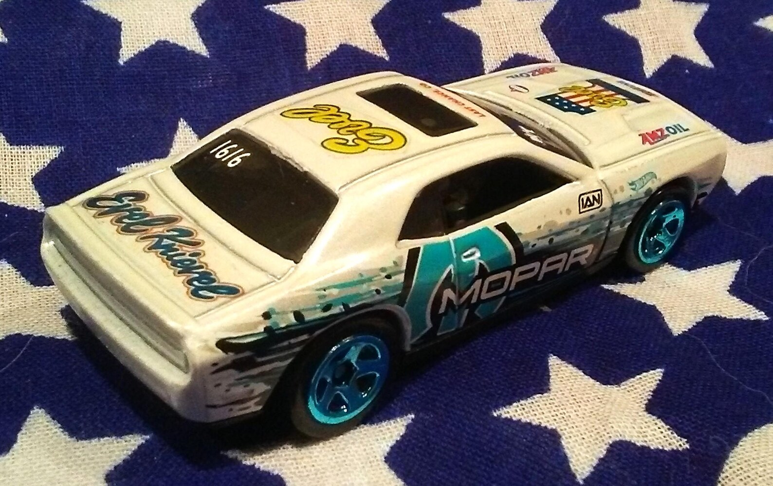 Evel Knievel Custom Decaled Dodge Challenger R/t Die Cast Car New ...
