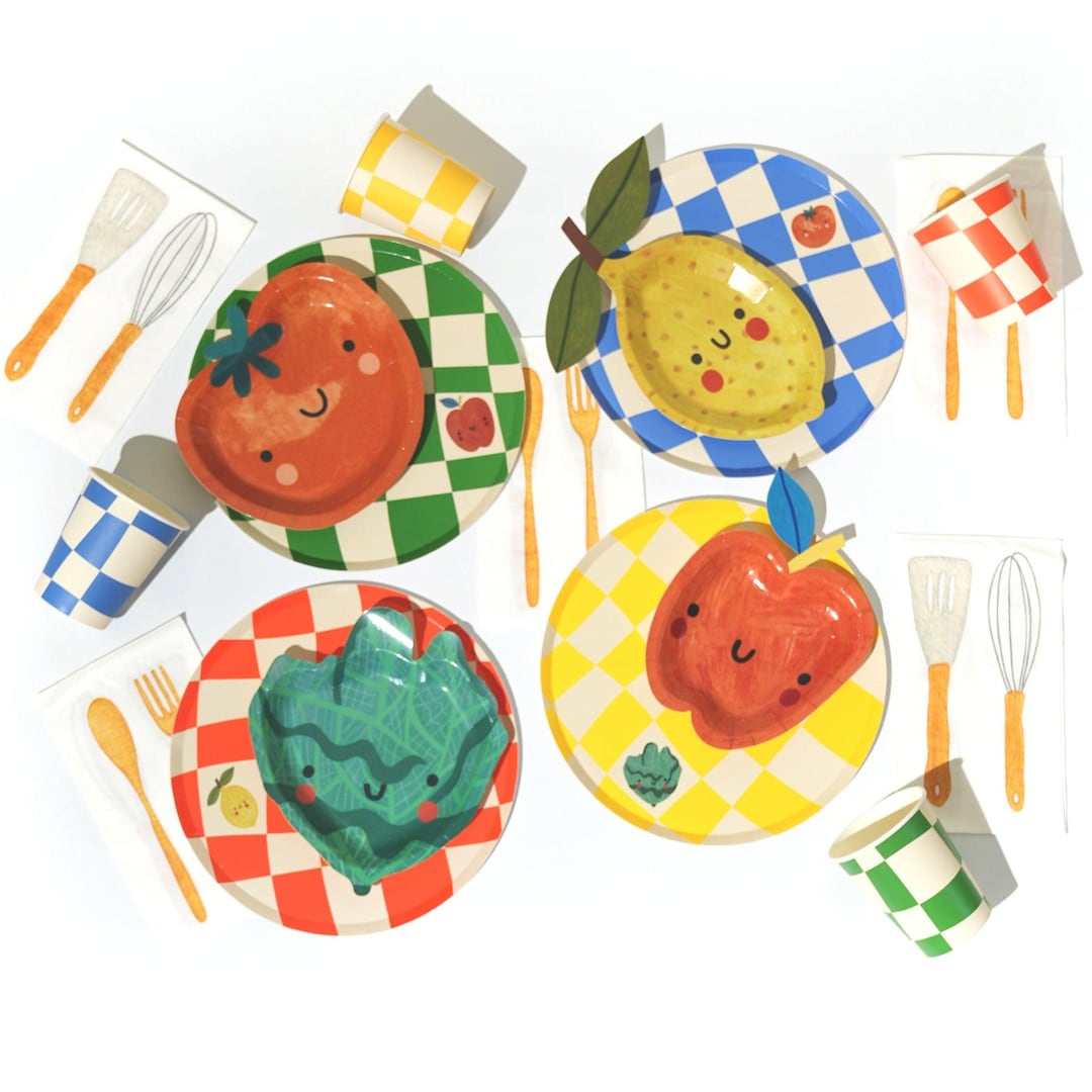 Food Themed Party Plates for Kids | Gingham Fruit Veggie Design, 12 ...