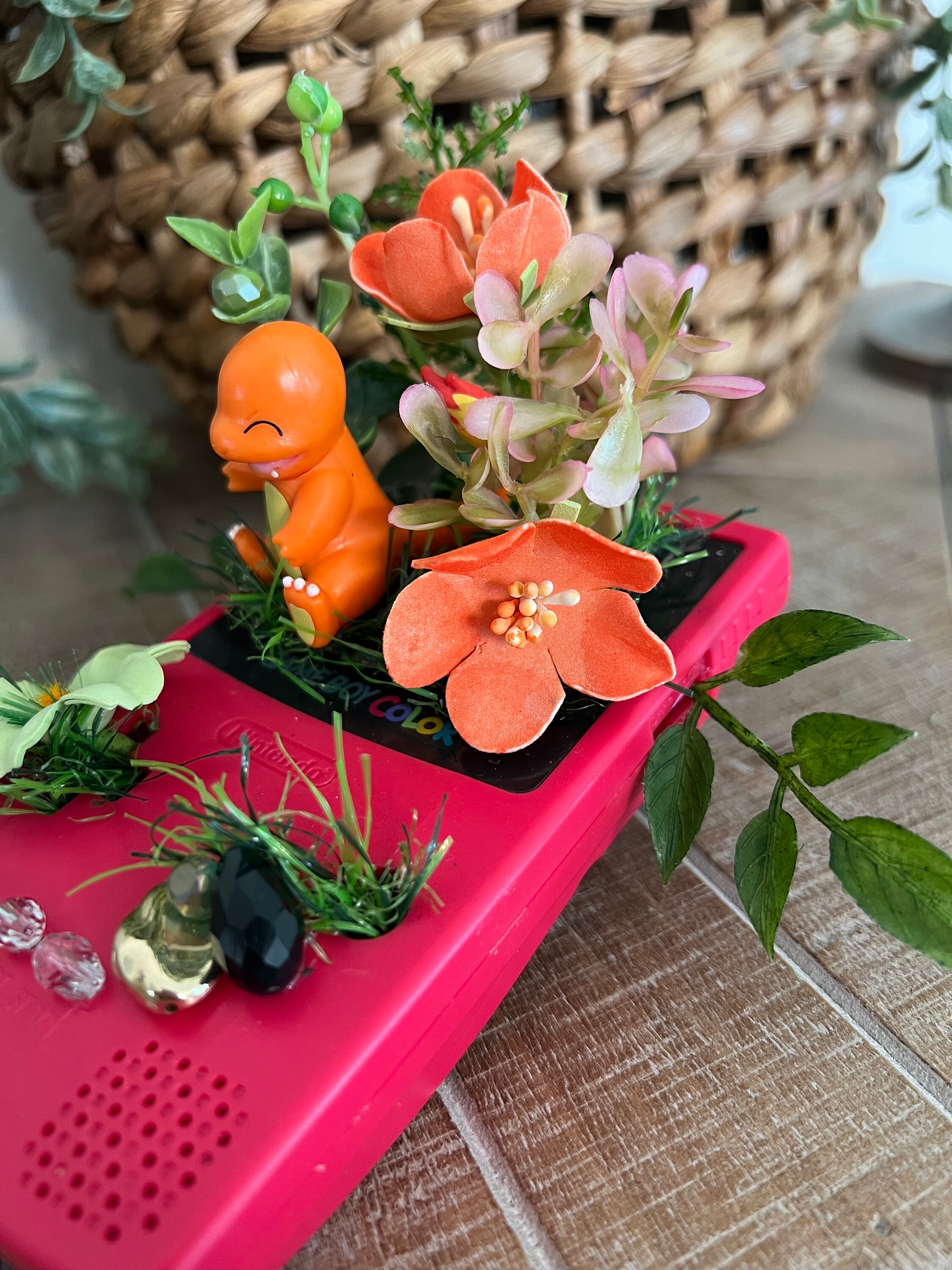 Light up Charmander Gameboy Color Diorama - Etsy