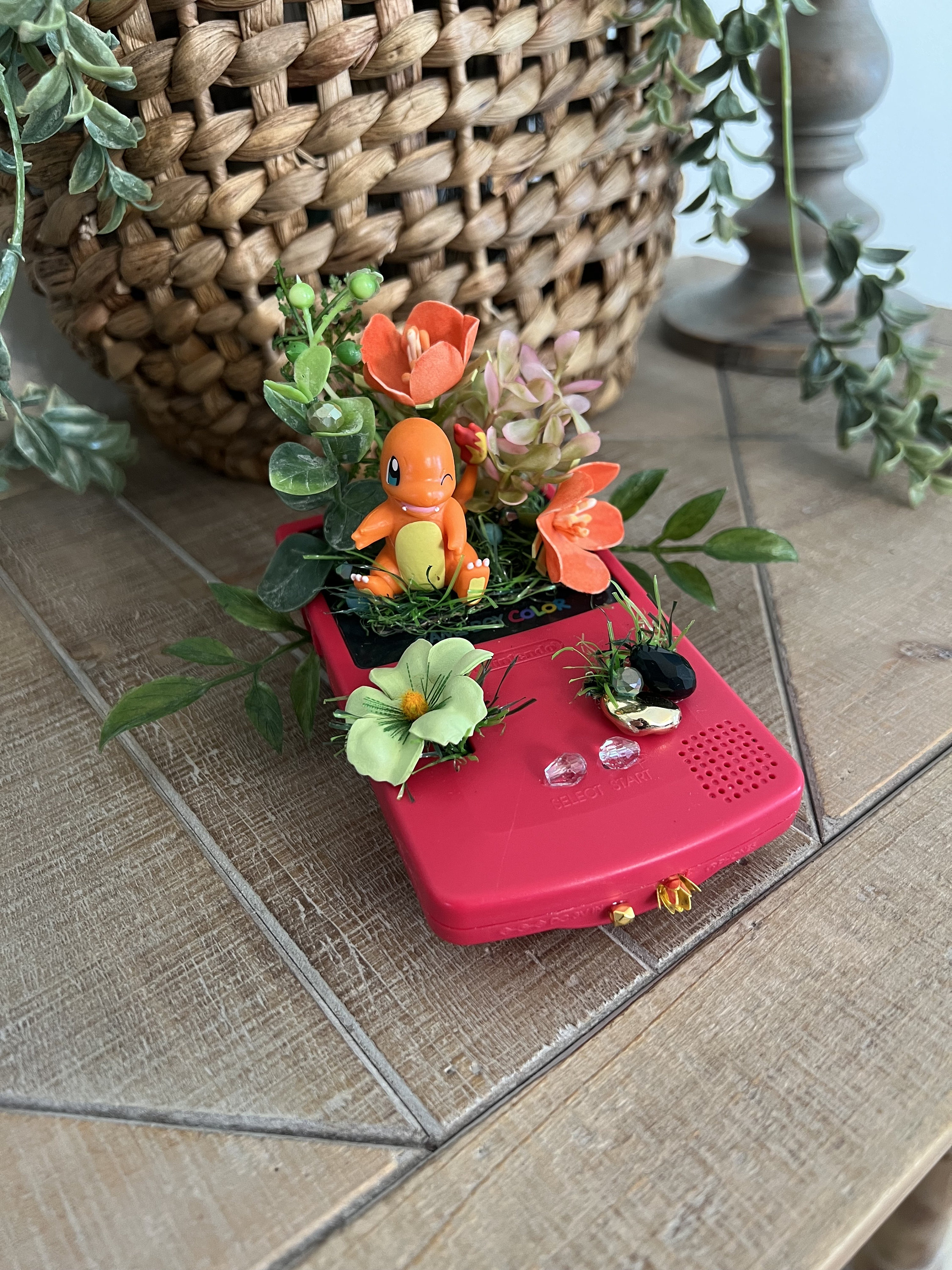 Light up Charmander Gameboy Color Diorama - Etsy