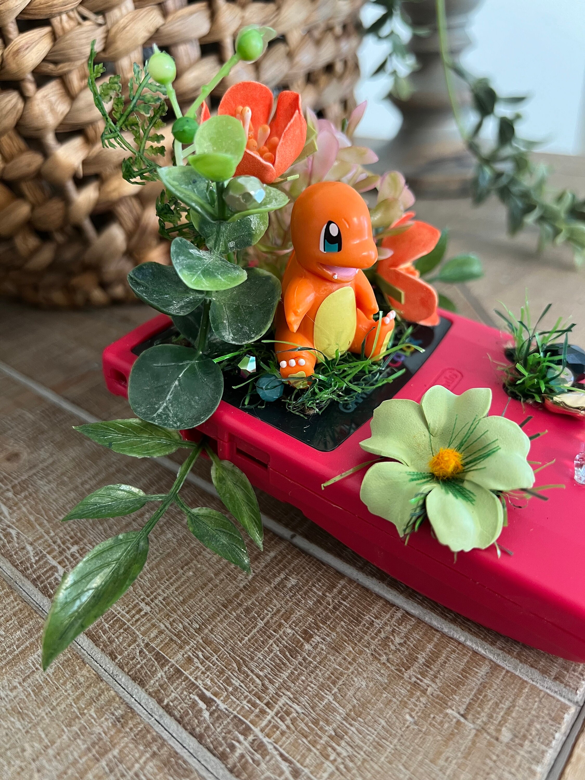 Light up Charmander Gameboy Color Diorama - Etsy