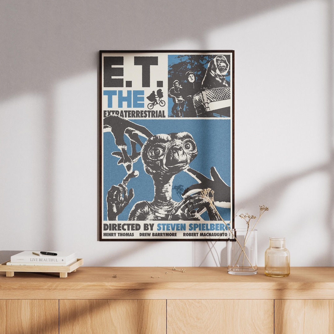 E.T. the Extra-terrestrial Poster (1982)- E.T. Poster- Classic E.T ...