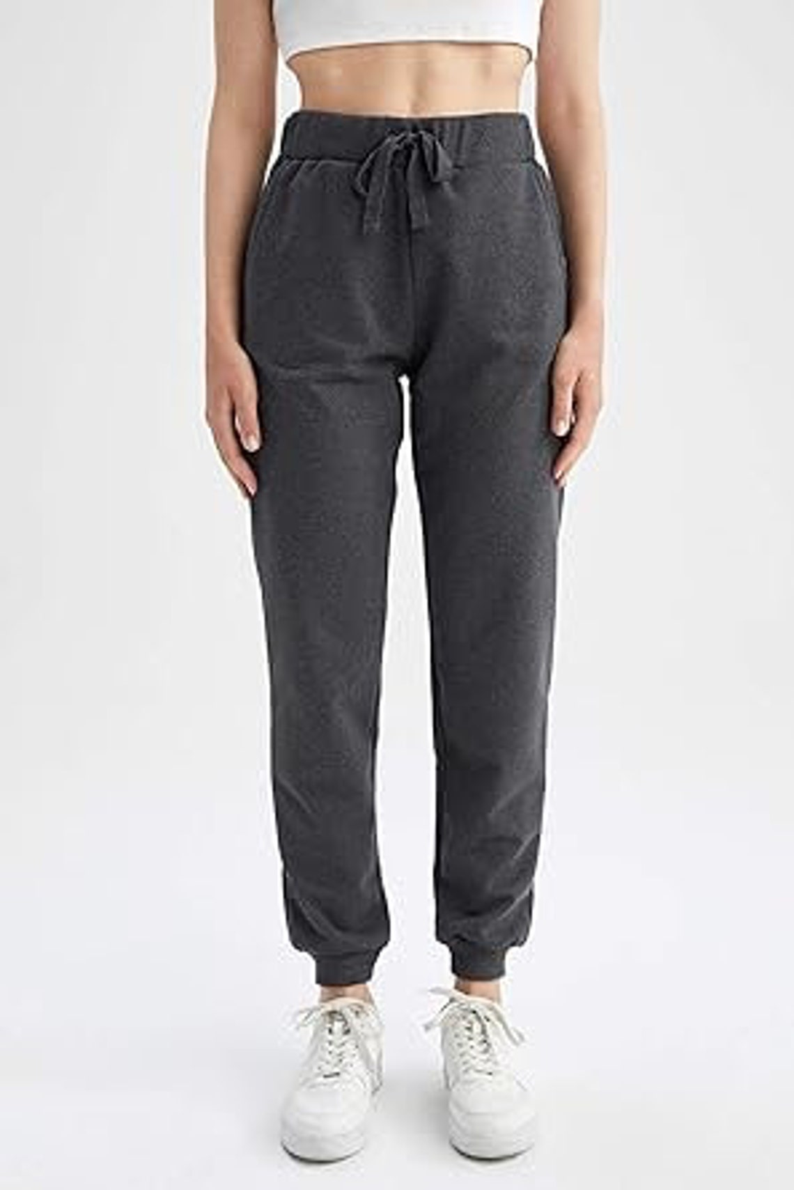 Easy Joggers Pattern, Jogger Sewing Patterns, Sewing Pattern Pants ...
