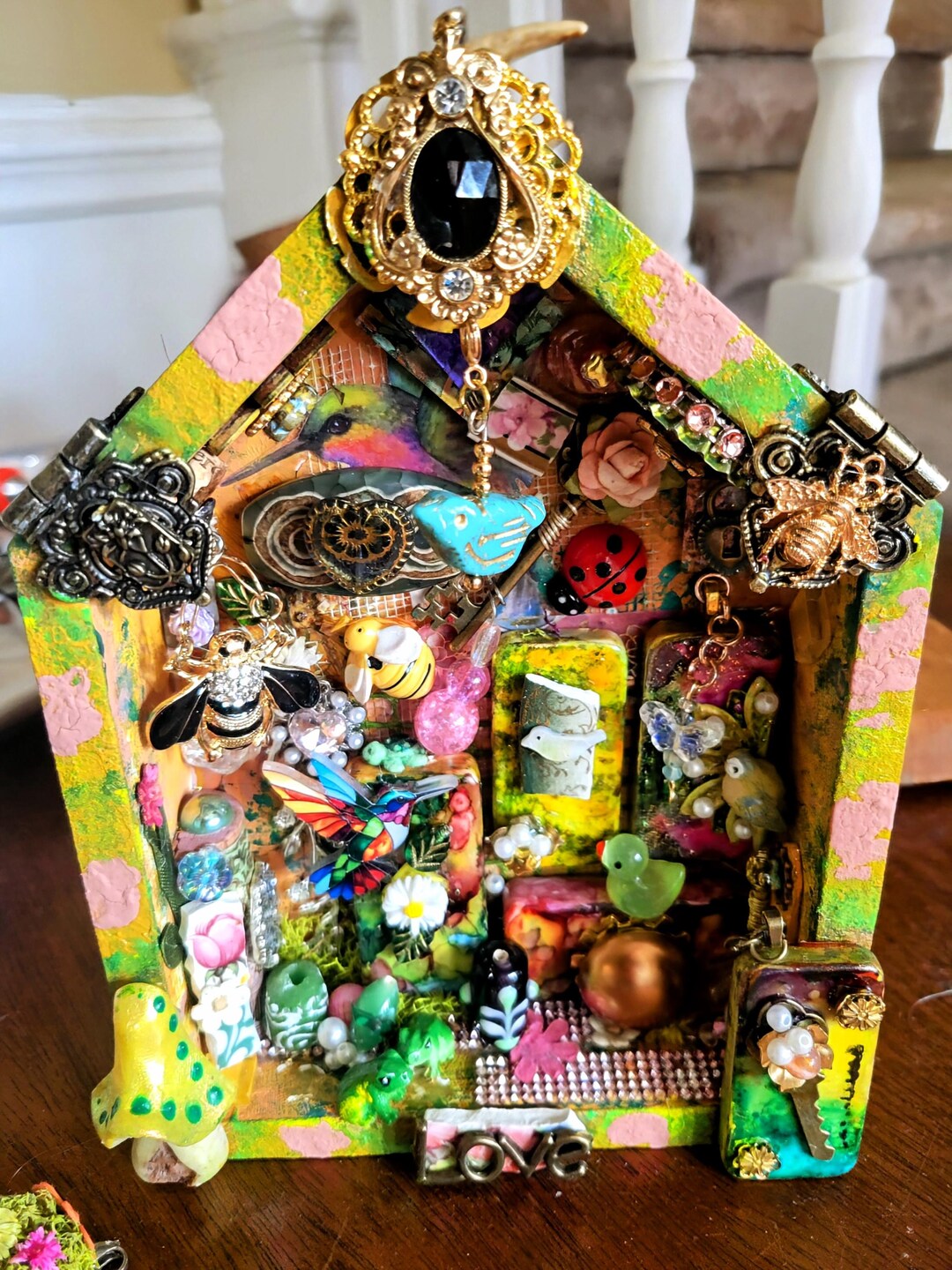 Pink Queen Bee-b Mushroom - Shadowbox - Etsy