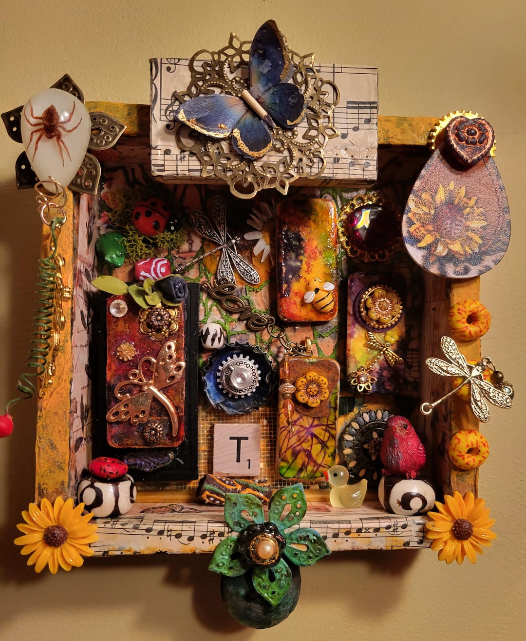 Garden Shadow Box With Dragonfly, Butterfly, and Alcohol Ink Dominos - Etsy