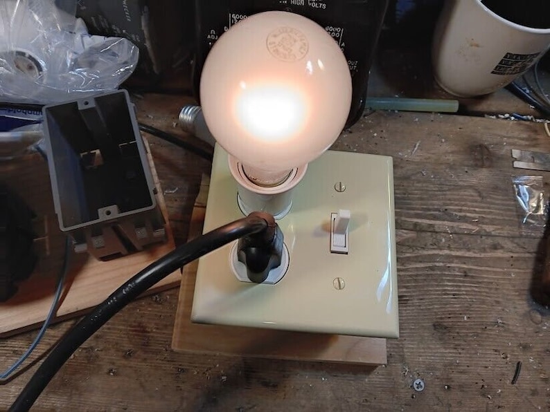 Dim Bulb Tester: Amplifier Current Limiter With Meter & 100W Bulb - Etsy