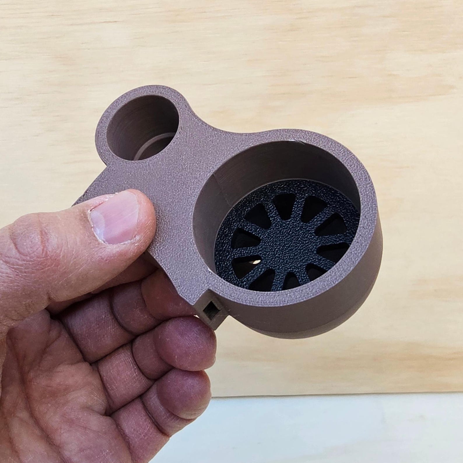 Creative Geocache for Urban Hiding Gadget Cache for Geocaching ...