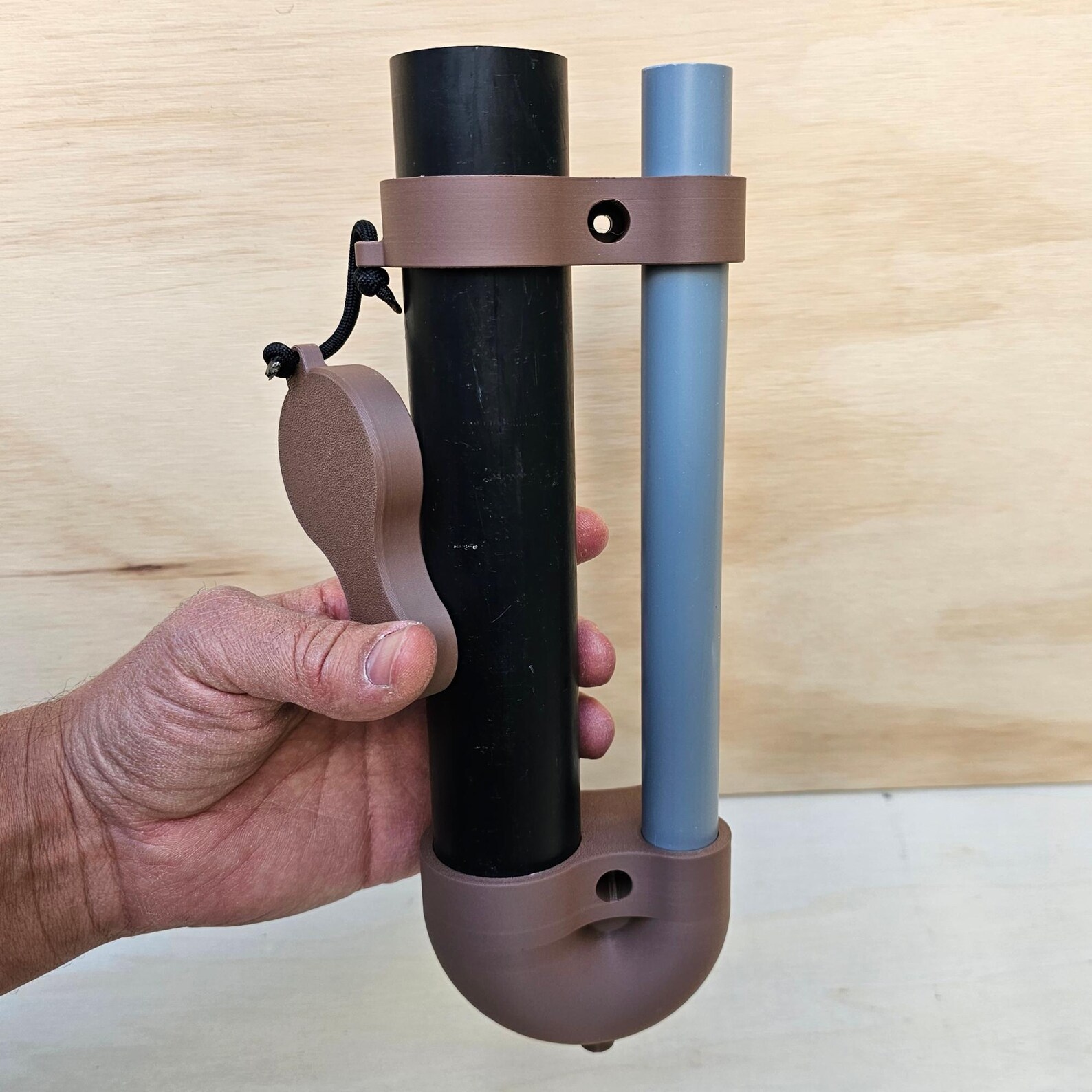 Creative Geocache for Urban Hiding Gadget Cache for Geocaching ...